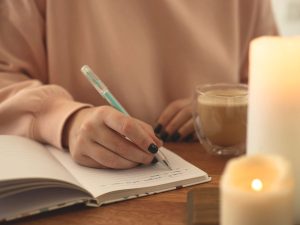 60 Journal Prompts for Codependency